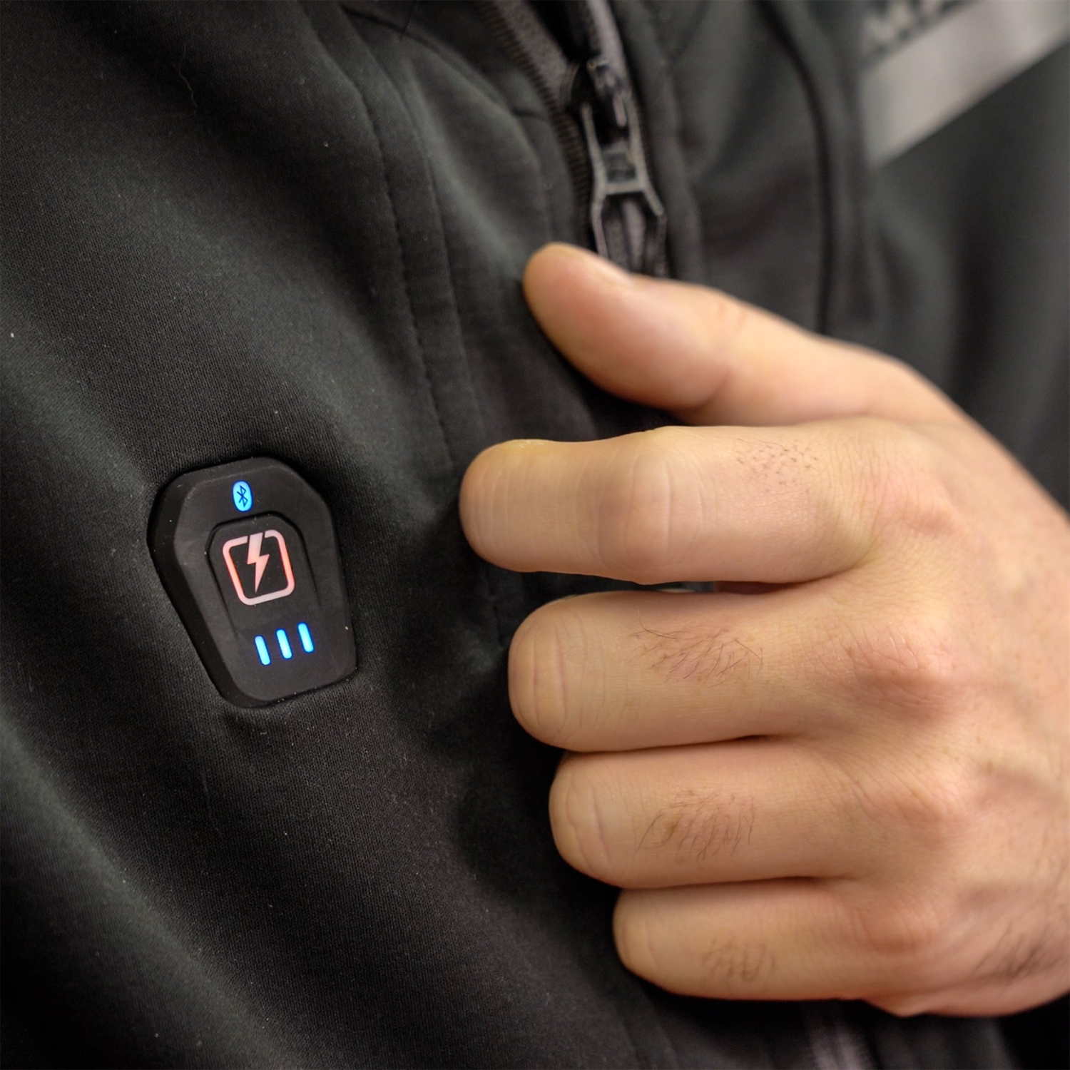 Macna Centre Heated Jacket - Thork Racing