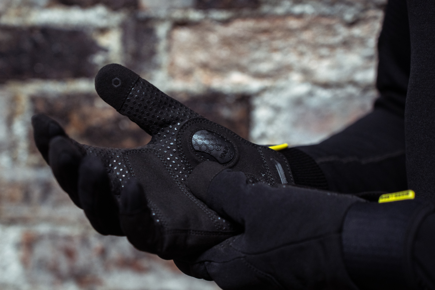 KNOX ACTION PRO GLOVE - Thork Racing